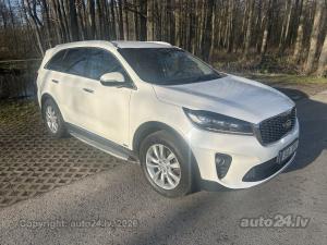 White Kia Sorento 2018 in Tallinn, with an engine capacity of 2.20 L and mileage of 180 thousand km for 24000 €, photo  on AUTOMOTO.COM.LV