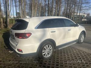 Balts Kia Sorento 2018 Tallina, ar dzinēja tilpumu 2.20 L un nobraukumu 180 tūkst. km par 24000 €, foto 4 vietnē AUTOMOTO.COM.LV