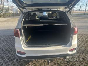 Balts Kia Sorento 2018 Tallina, ar dzinēja tilpumu 2.20 L un nobraukumu 180 tūkst. km par 24000 €, foto 6 vietnē AUTOMOTO.COM.LV