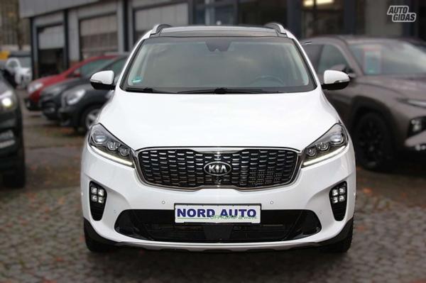 Balts Kia Sorento 2019 Kauņa, ar dzinēja tilpumu 2.20 L un nobraukumu 98 tūkst. km par 30609 €, foto 3 vietnē AUTOMOTO.COM.LV