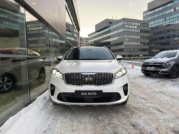 Balts Kia Sorento 2019 Viļņa, ar dzinēja tilpumu 2.20 L un nobraukumu 85 tūkst. km par 25900 €, foto 3 vietnē AUTOMOTO.COM.LV