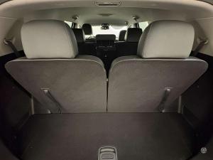White Kia Sorento 2019 in Marijampole, with an engine capacity of 2.20 L and mileage of 268 thousand km for 16999 €, photo 36 on AUTOMOTO.COM.LV