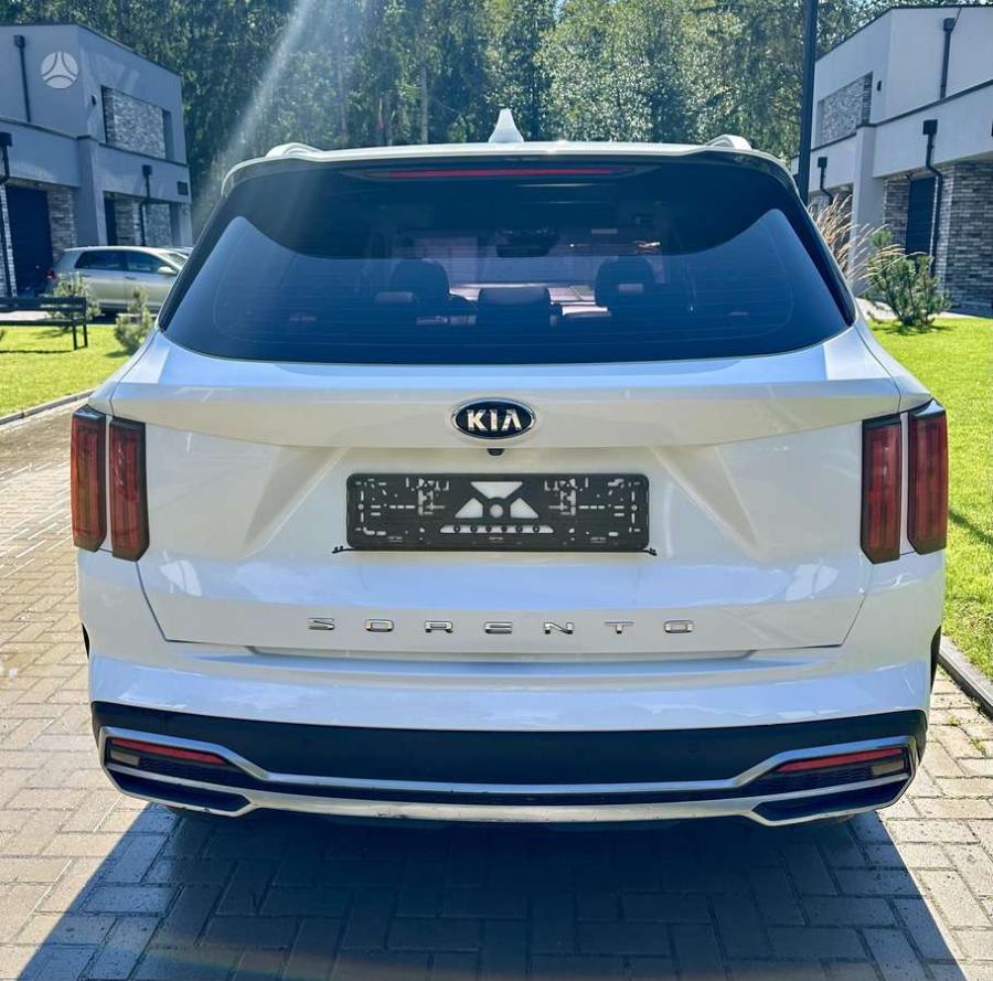 Balts Kia Sorento 2020 Viļņa, ar dzinēja tilpumu 2.15 L un nobraukumu 106 tūkst. km par 22900 €, foto 7 vietnē AUTOMOTO.COM.LV