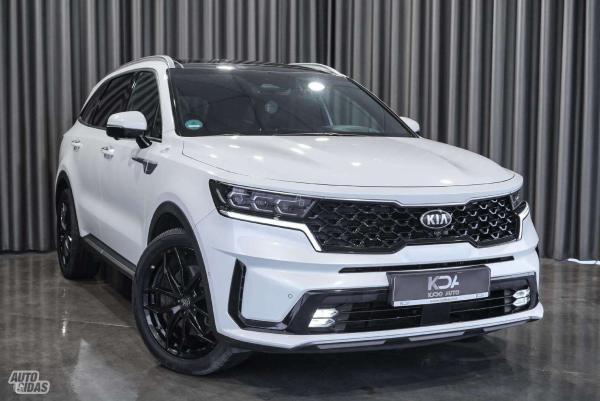 Balts Kia Sorento 2021 Marijampole, ar dzinēja tilpumu 2.20 L un nobraukumu 76 tūkst. km par 32850 €, foto 2 vietnē AUTOMOTO.COM.LV