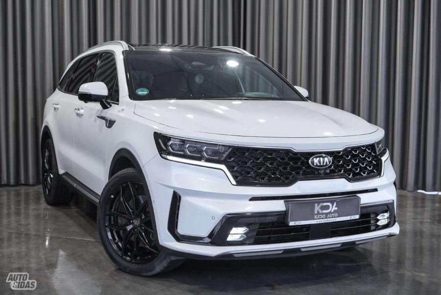 Balts Kia Sorento 2021 Marijampole, ar dzinēja tilpumu 2.20 L un nobraukumu 76 tūkst. km par 32850 €, foto 2 vietnē AUTOMOTO.COM.LV
