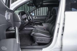 White Kia Sorento 2021 in Marijampole, with an engine capacity of 2.20 L and mileage of 76 thousand km for 31850 €, photo 26 on AUTOMOTO.COM.LV