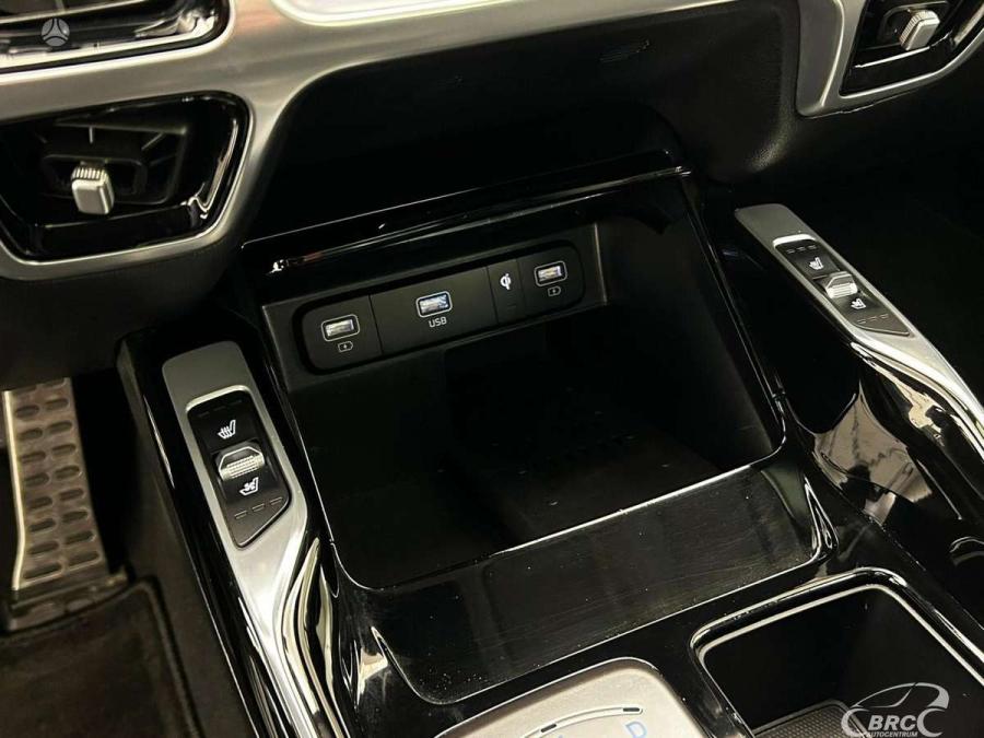 Balts Kia Sorento 2021 Viļņa, ar dzinēja tilpumu 1.60 L un nobraukumu 54 tūkst. km par 31900 €, foto 18 vietnē AUTOMOTO.COM.LV