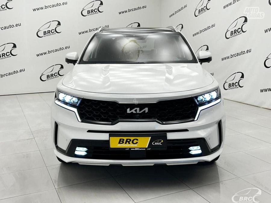 Белый Киа Соренто 2021 в Авиженяй, объемом двигателя 1.60 л и пробегом 54 тыс. км за 31900 €, фото 36 на AUTOMOTO.COM.LV