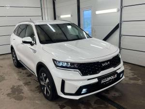 White Kia Sorento 2021 in Vilnius, with an engine capacity of 2.15 L and mileage of 201 thousand km for 19118 €, photo 7 on AUTOMOTO.COM.LV
