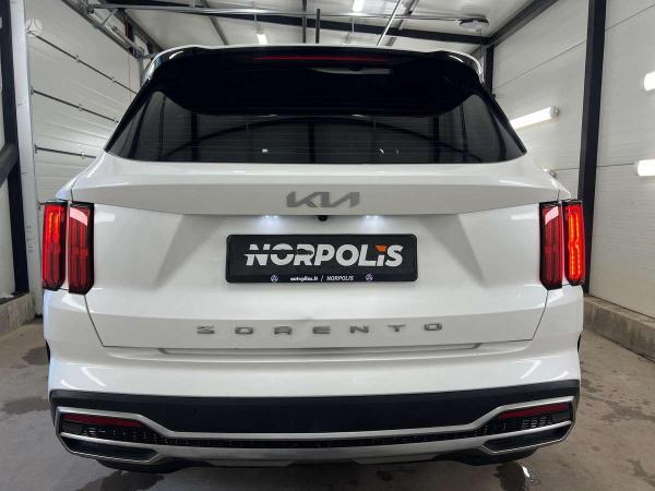 Balts Kia Sorento 2021 Viļņa, ar dzinēja tilpumu 2.15 L un nobraukumu 201 tūkst. km par 19118 €, foto 7 vietnē AUTOMOTO.COM.LV