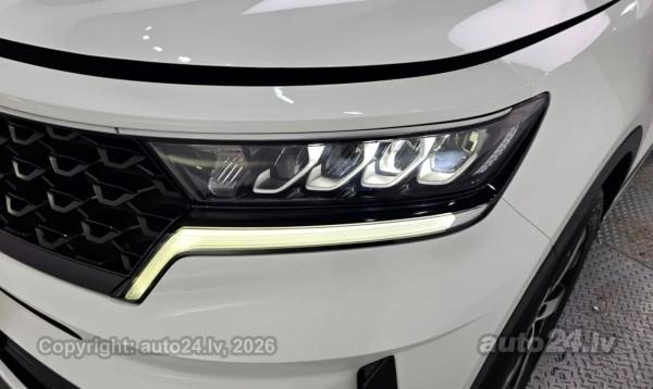 Kia Sorento 2021 Tallina vietnÄ Balts Kia Sorento 2021 Tallina, ar dzinÄja tilpumu 2.20 L un nobraukumu 117 tÅ«kst. km par 29880 ā¬, foto 4 vietnÄ AUTOMOTO.COM.LV