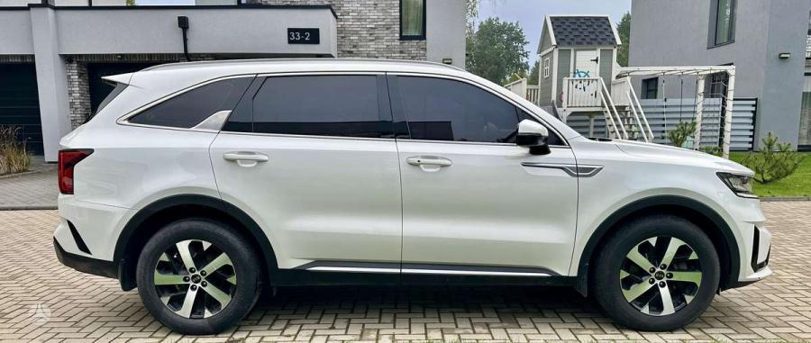 Balts Kia Sorento 2021 Viļņa, ar dzinēja tilpumu 2.15 L un nobraukumu 230 tūkst. km par 14250 €, foto 6 vietnē AUTOMOTO.COM.LV