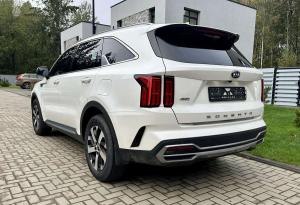 Balts Kia Sorento 2021 Viļņa, ar dzinēja tilpumu 2.15 L un nobraukumu 230 tūkst. km par 14250 €, foto 13 vietnē AUTOMOTO.COM.LV