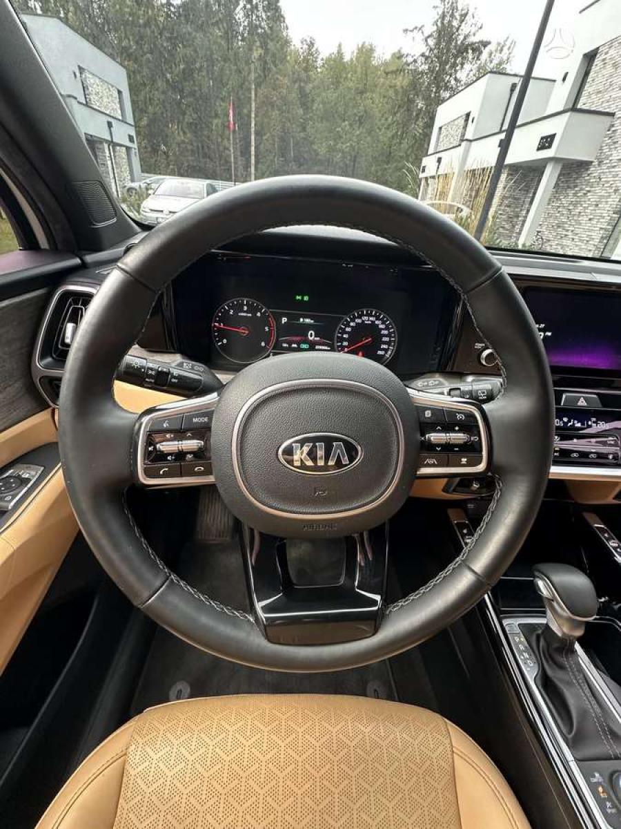 Balts Kia Sorento 2021 Viļņa, ar dzinēja tilpumu 2.15 L un nobraukumu 230 tūkst. km par 14250 €, foto 22 vietnē AUTOMOTO.COM.LV