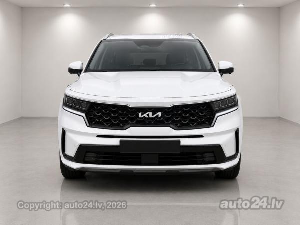 Белый Киа Соренто 2022 в Таллин, объемом двигателя 1.60 л и пробегом 96 тыс. км за 34900 €, фото 5 на AUTOMOTO.COM.LV