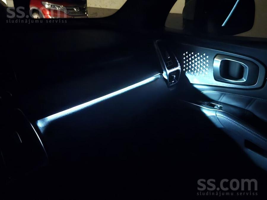 White Kia Sorento 2022 in Jurmala, with an engine capacity of 1.60 L and mileage of 110 thousand km for 30990 €, photo 26 on AUTOMOTO.COM.LV