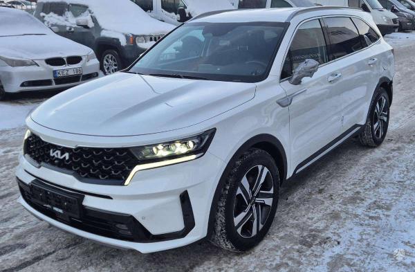 Balts Kia Sorento 2023 Šauļi, ar dzinēja tilpumu 2.15 L un nobraukumu 30 tūkst. km par 28400 €, foto 7 vietnē AUTOMOTO.COM.LV