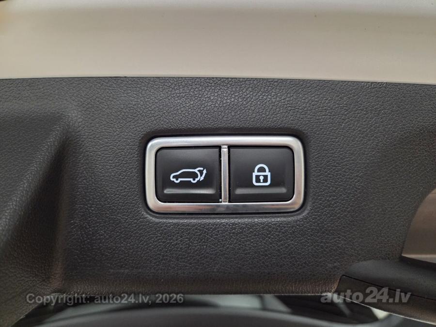 Balts Kia Sorento 2023 Tallina, ar dzinēja tilpumu 2.20 L un nobraukumu 52 tūkst. km par 46900 €, foto 27 vietnē AUTOMOTO.COM.LV