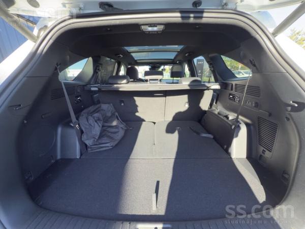 Balts Kia Sorento 2023 Jelgava, ar dzinēja tilpumu 1.60 L un nobraukumu 33 tūkst. km par 47900 €, foto 6 vietnē AUTOMOTO.COM.LV