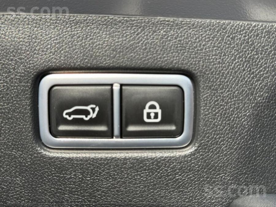 Balts Kia Sorento 2023 Jelgava, ar dzinēja tilpumu 1.60 L un nobraukumu 33 tūkst. km par 47900 €, foto 8 vietnē AUTOMOTO.COM.LV