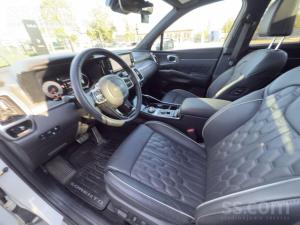 Balts Kia Sorento 2023 Jelgava, ar dzinēja tilpumu 1.60 L un nobraukumu 33 tūkst. km par 47900 €, foto 13 vietnē AUTOMOTO.COM.LV