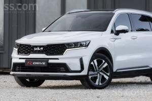 Balts Kia Sorento 2023 Jelgava, ar dzinēja tilpumu 1.60 L un nobraukumu 63 tūkst. km par 39900 €, foto 5 vietnē AUTOMOTO.COM.LV
