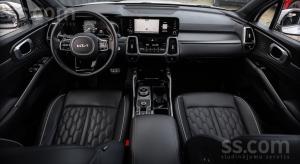Balts Kia Sorento 2023 Jelgava, ar dzinēja tilpumu 1.60 L un nobraukumu 63 tūkst. km par 39900 €, foto 13 vietnē AUTOMOTO.COM.LV