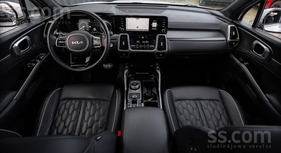 Balts Kia Sorento 2023 Jelgava, ar dzinēja tilpumu 1.60 L un nobraukumu 63 tūkst. km par 39900 €, foto 13 vietnē AUTOMOTO.COM.LV
