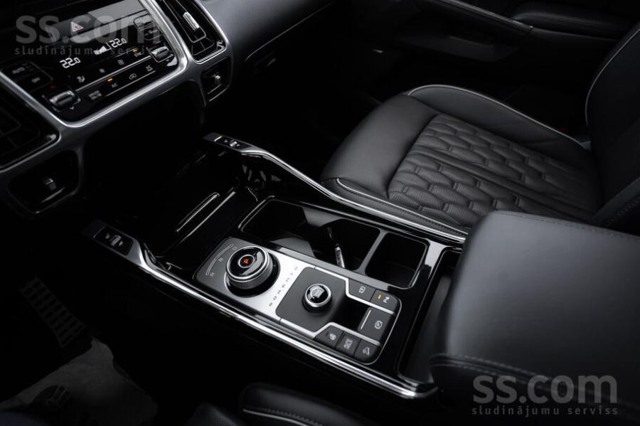 Balts Kia Sorento 2023 Jelgava, ar dzinēja tilpumu 1.60 L un nobraukumu 63 tūkst. km par 39900 €, foto 16 vietnē AUTOMOTO.COM.LV