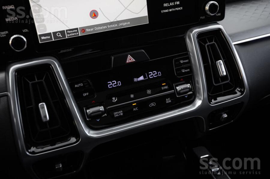 Balts Kia Sorento 2023 Jelgava, ar dzinēja tilpumu 1.60 L un nobraukumu 63 tūkst. km par 39900 €, foto 20 vietnē AUTOMOTO.COM.LV
