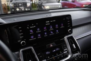Balts Kia Sorento 2023 Jelgava, ar dzinēja tilpumu 1.60 L un nobraukumu 63 tūkst. km par 39900 €, foto 24 vietnē AUTOMOTO.COM.LV