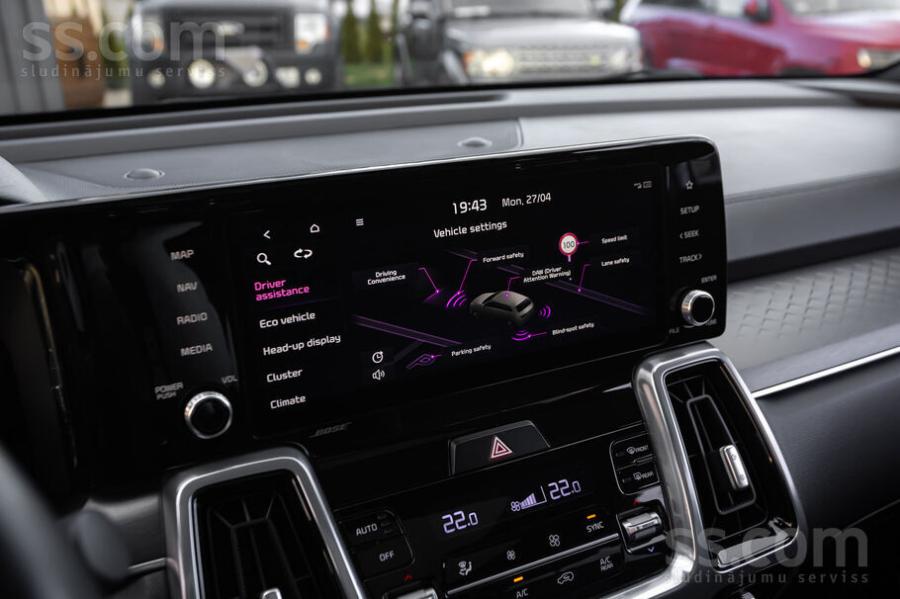 Balts Kia Sorento 2023 Jelgava, ar dzinēja tilpumu 1.60 L un nobraukumu 63 tūkst. km par 39900 €, foto 25 vietnē AUTOMOTO.COM.LV