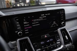 Balts Kia Sorento 2023 Jelgava, ar dzinēja tilpumu 1.60 L un nobraukumu 63 tūkst. km par 39900 €, foto 26 vietnē AUTOMOTO.COM.LV