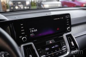 Balts Kia Sorento 2023 Jelgava, ar dzinēja tilpumu 1.60 L un nobraukumu 63 tūkst. km par 39900 €, foto 28 vietnē AUTOMOTO.COM.LV