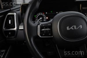Balts Kia Sorento 2023 Jelgava, ar dzinēja tilpumu 1.60 L un nobraukumu 63 tūkst. km par 39900 €, foto 29 vietnē AUTOMOTO.COM.LV