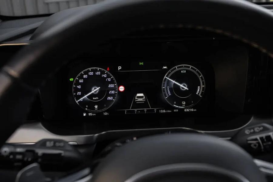Balts Kia Sorento 2023 Jelgava, ar dzinēja tilpumu 1.60 L un nobraukumu 63 tūkst. km par 39900 €, foto 17 vietnē AUTOMOTO.COM.LV