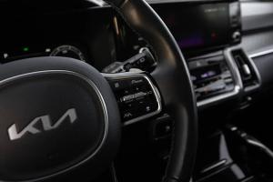 Balts Kia Sorento 2023 Jelgava, ar dzinēja tilpumu 1.60 L un nobraukumu 63 tūkst. km par 39900 €, foto 30 vietnē AUTOMOTO.COM.LV