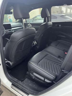 Balts Kia Sorento 2024 Viļņa, ar dzinēja tilpumu 2.15 L un nobraukumu 41 tūkst. km par 29900 €, foto 11 vietnē AUTOMOTO.COM.LV