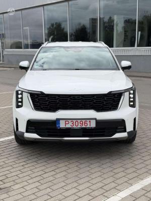 Balts Kia Sorento 2024 Šauļi, ar dzinēja tilpumu 2.15 L un nobraukumu 68 tūkst. km par 38850 €, foto 3 vietnē AUTOMOTO.COM.LV
