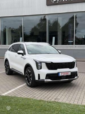 Balts Kia Sorento 2024 Šauļi, ar dzinēja tilpumu 2.15 L un nobraukumu 68 tūkst. km par 38850 €, foto 4 vietnē AUTOMOTO.COM.LV