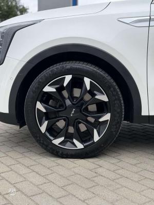 Balts Kia Sorento 2024 Šauļi, ar dzinēja tilpumu 2.15 L un nobraukumu 68 tūkst. km par 38850 €, foto 8 vietnē AUTOMOTO.COM.LV