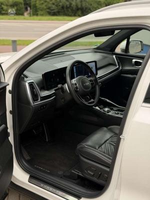 Balts Kia Sorento 2024 Šauļi, ar dzinēja tilpumu 2.15 L un nobraukumu 68 tūkst. km par 38850 €, foto 10 vietnē AUTOMOTO.COM.LV