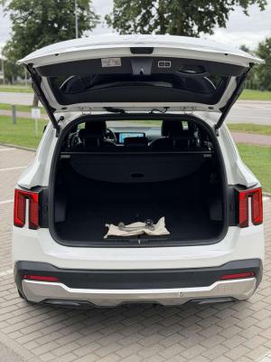 Balts Kia Sorento 2024 Šauļi, ar dzinēja tilpumu 2.15 L un nobraukumu 68 tūkst. km par 38850 €, foto 23 vietnē AUTOMOTO.COM.LV