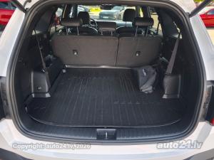 Balts Kia Sorento 2025 Tallina, ar dzinēja tilpumu 2.20 L un nobraukumu 27 tūkst. km par 54900 €, foto 7 vietnē AUTOMOTO.COM.LV