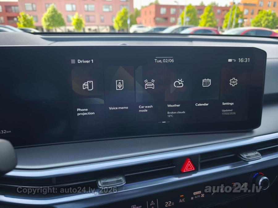 Balts Kia Sorento 2025 Tallina, ar dzinēja tilpumu 2.20 L un nobraukumu 27 tūkst. km par 54900 €, foto 20 vietnē AUTOMOTO.COM.LV
