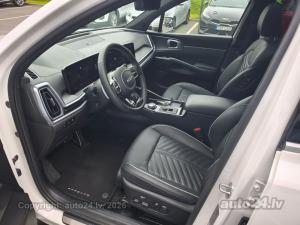 Balts Kia Sorento 2025 Tallina, ar dzinēja tilpumu 2.20 L un nobraukumu 49 tūkst. km par 50490 €, foto 11 vietnē AUTOMOTO.COM.LV