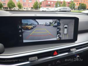 Balts Kia Sorento 2025 Tallina, ar dzinēja tilpumu 2.20 L un nobraukumu 49 tūkst. km par 50490 €, foto 16 vietnē AUTOMOTO.COM.LV