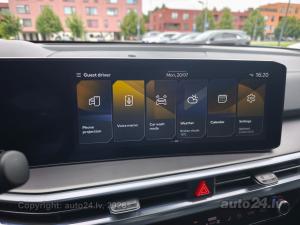 Balts Kia Sorento 2025 Tallina, ar dzinēja tilpumu 2.20 L un nobraukumu 49 tūkst. km par 50490 €, foto 17 vietnē AUTOMOTO.COM.LV