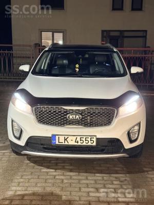 Balts Kia Sorento 2015 Rīga, ar dzinēja tilpumu 2.20 L un nobraukumu 248 tūkst. km par 13500 €, foto  vietnē AUTOMOTO.COM.LV