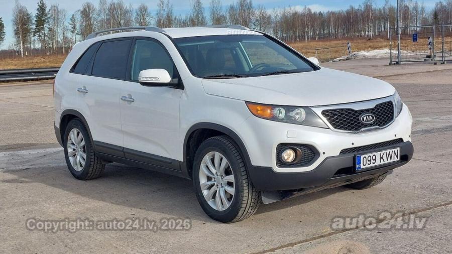 Balts Kia Sorento 2012 Tartu, ar dzinēja tilpumu 2.00 L un nobraukumu 279 tūkst. km par 8990 €, foto 2 vietnē AUTOMOTO.COM.LV